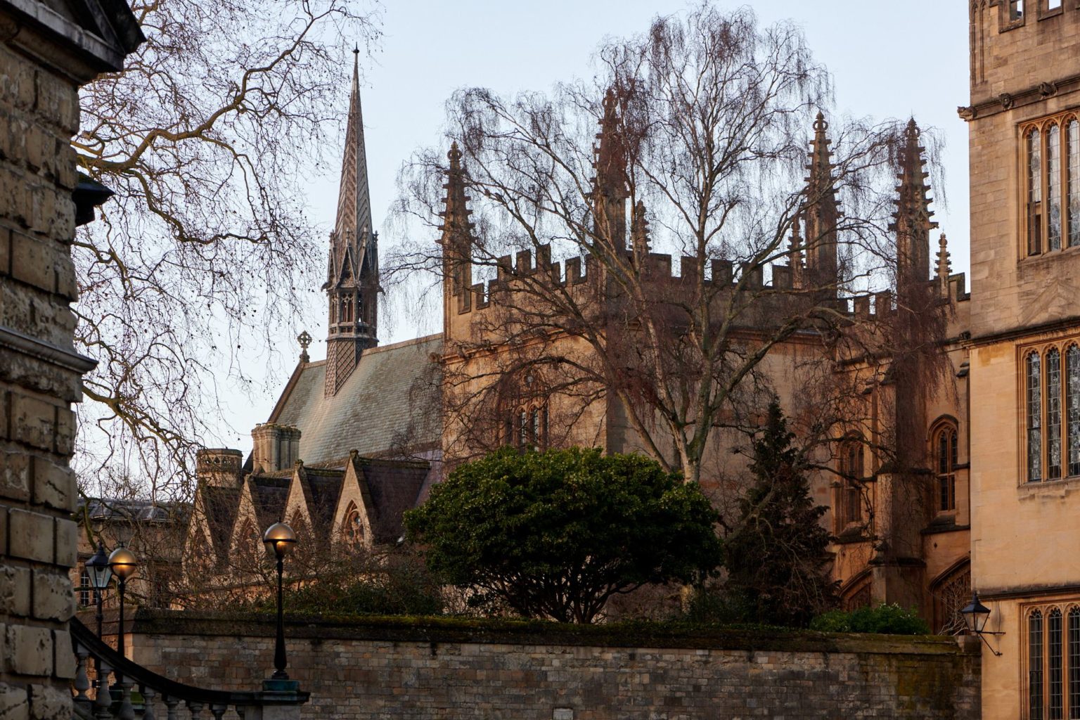A Tale of Two Cities: exploring Oxford’s rich architectural tapestry