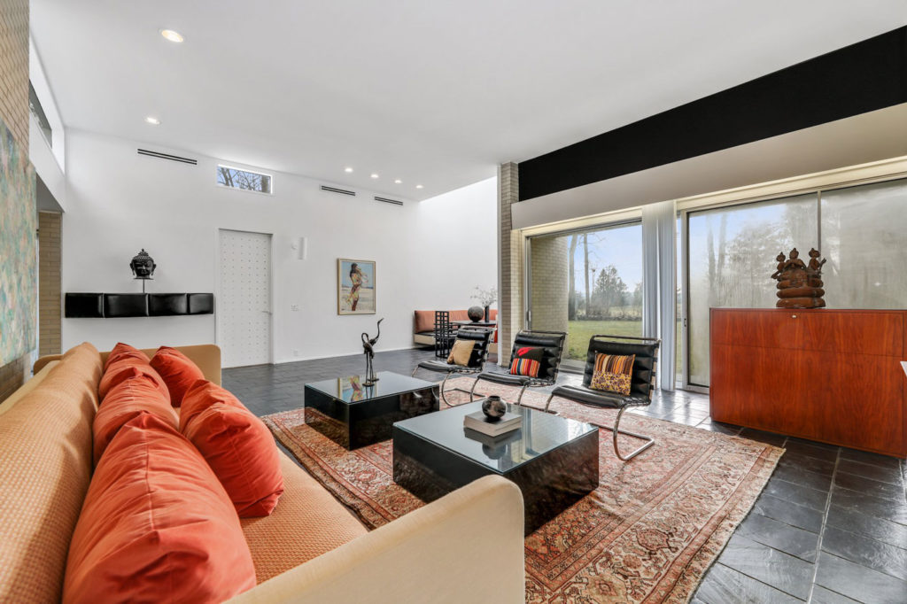 The New Jersey home Richard Meier designed for his parents is for sale