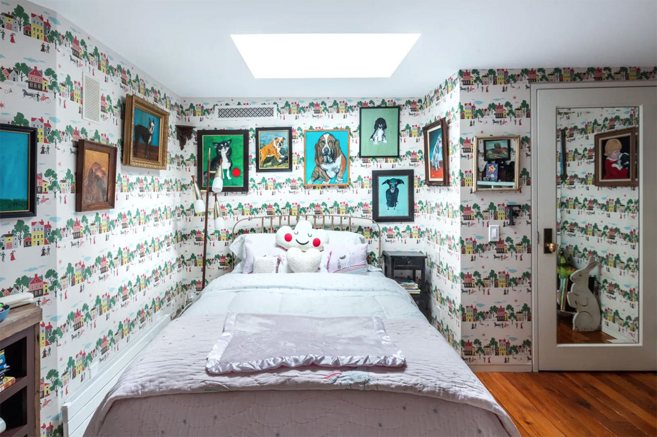 Jimmy Fallon lists his enormous and extremely quirky New York apartment ...