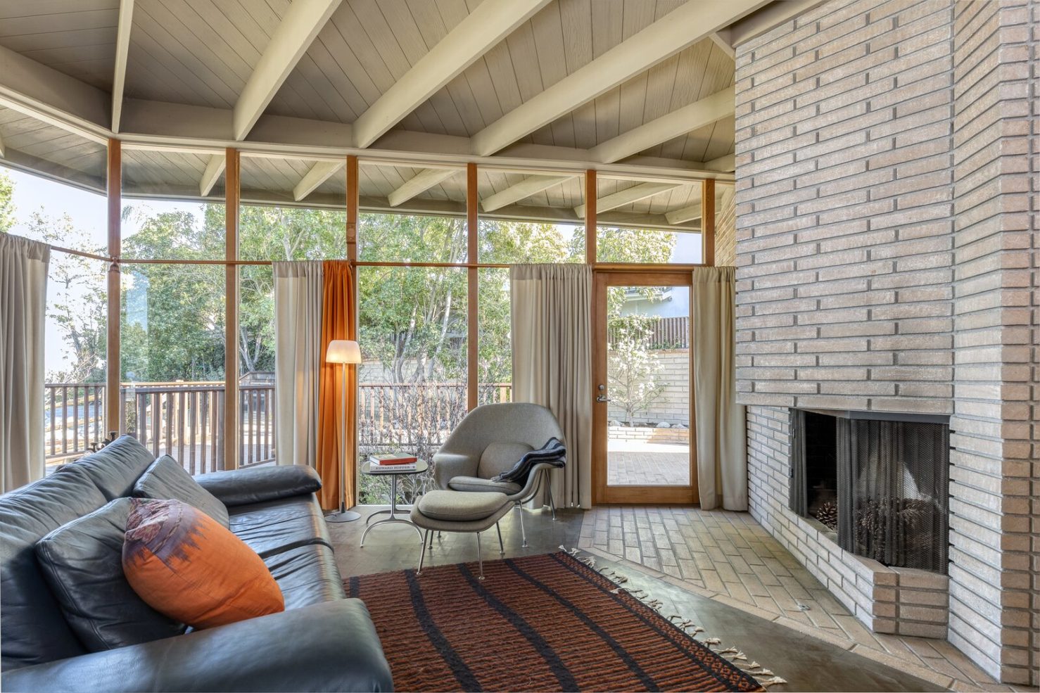 John Lautner-designed Deutsch House lists in Los Angeles