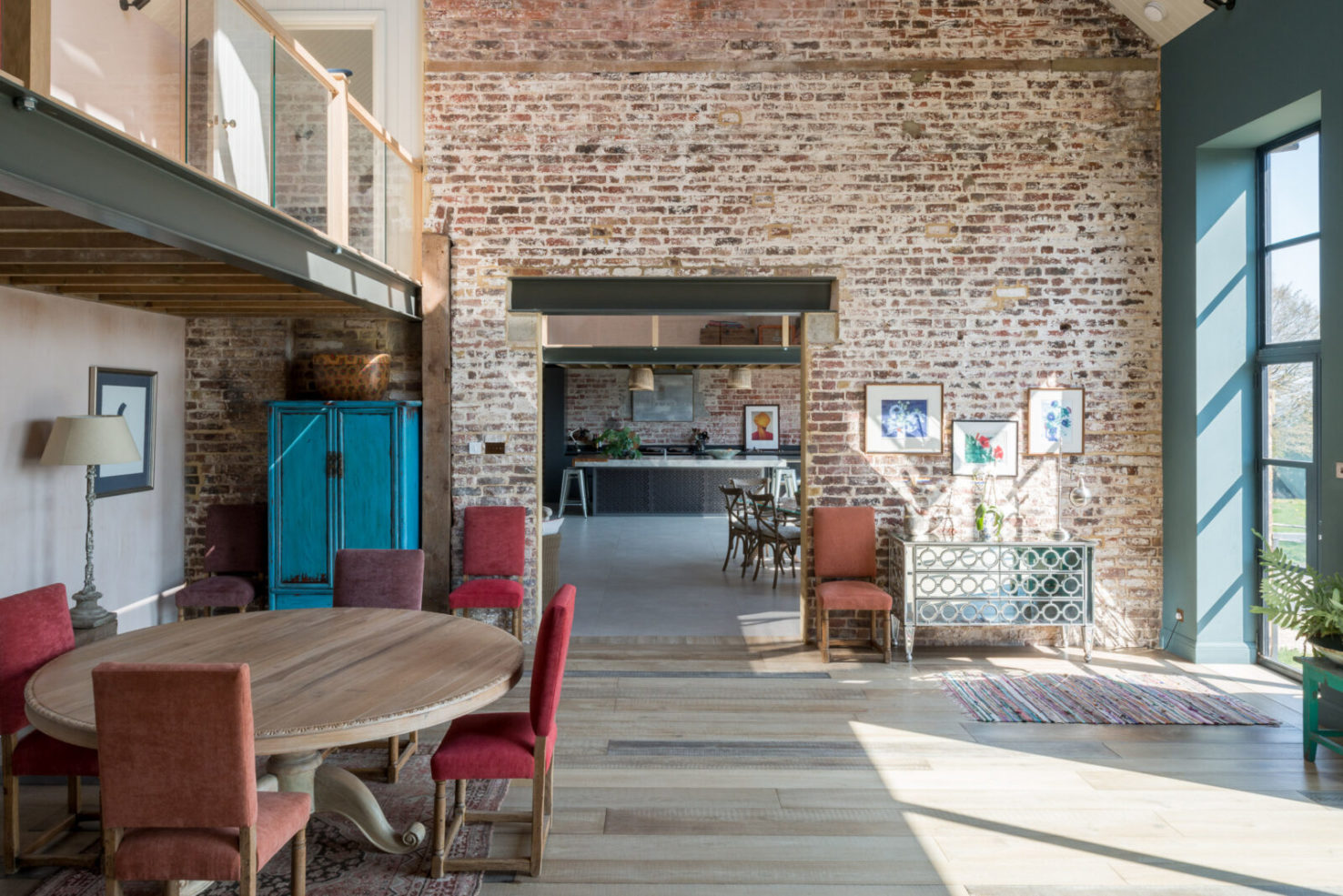 The Glass Barn frames views of the east Sussex landscape - The Spaces