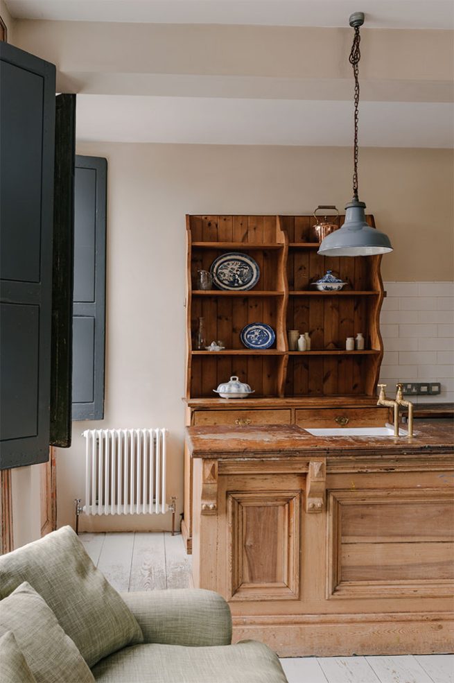 Flat in a converted East London pub lists for £695k