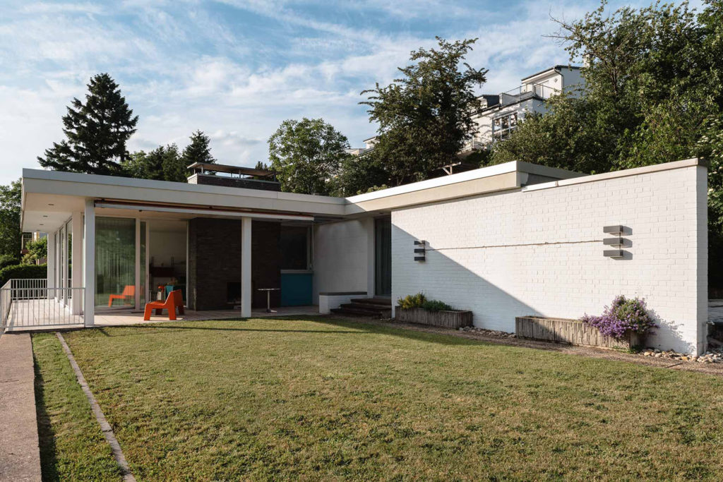 Bauhaus-style villa by Jan Lippert lists for €1.6m - The Spaces