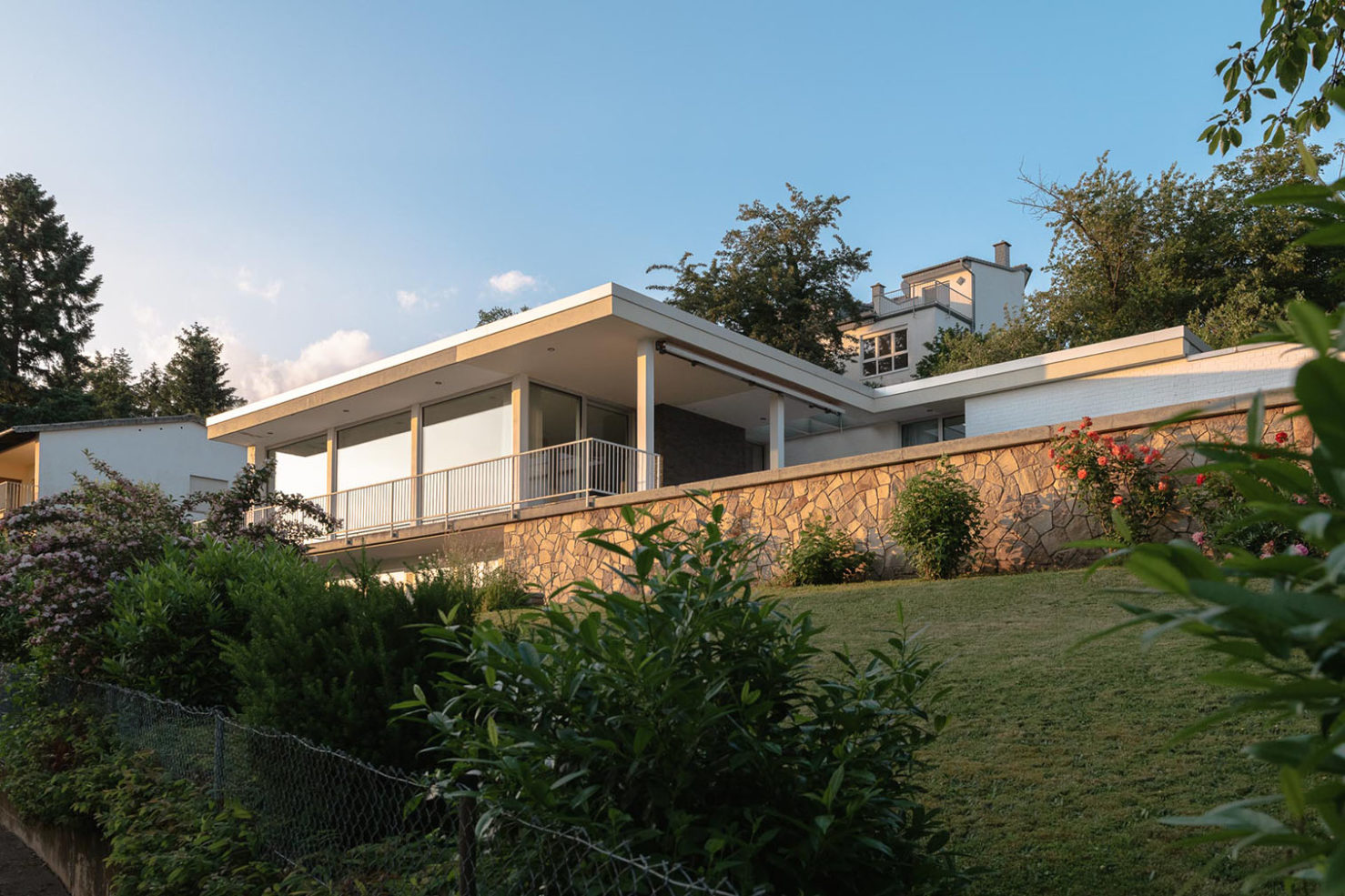 Bauhaus-style villa by Jan Lippert lists for €1.6m - The Spaces