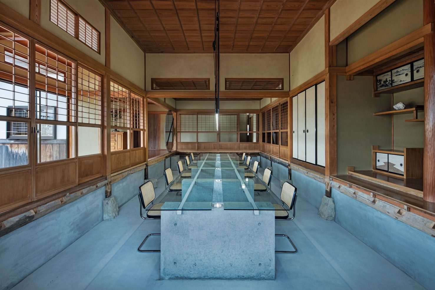 A heritage house in Japan begins a new life as a ceramics showroom