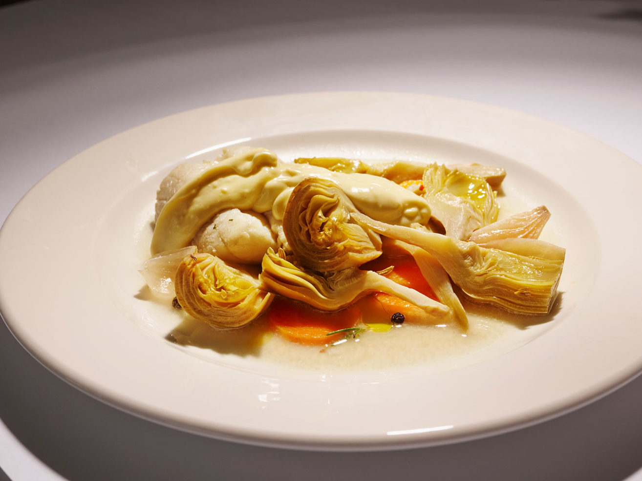 London’s Session Arts Club offers fine dining amid faded grandeur - The ...