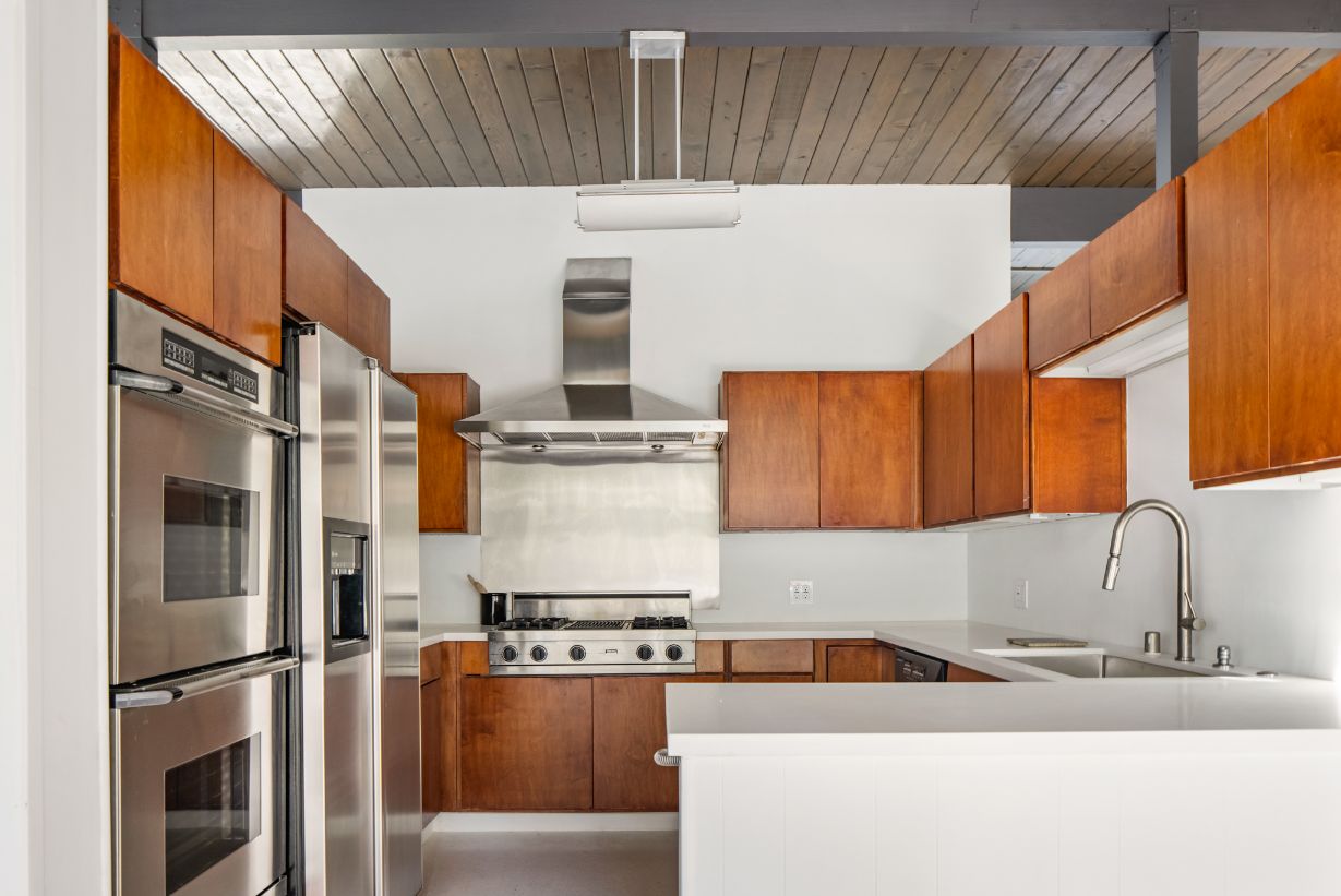 A. Quincy Jones’s Calvin House is for rent in Los Angeles - The Spaces