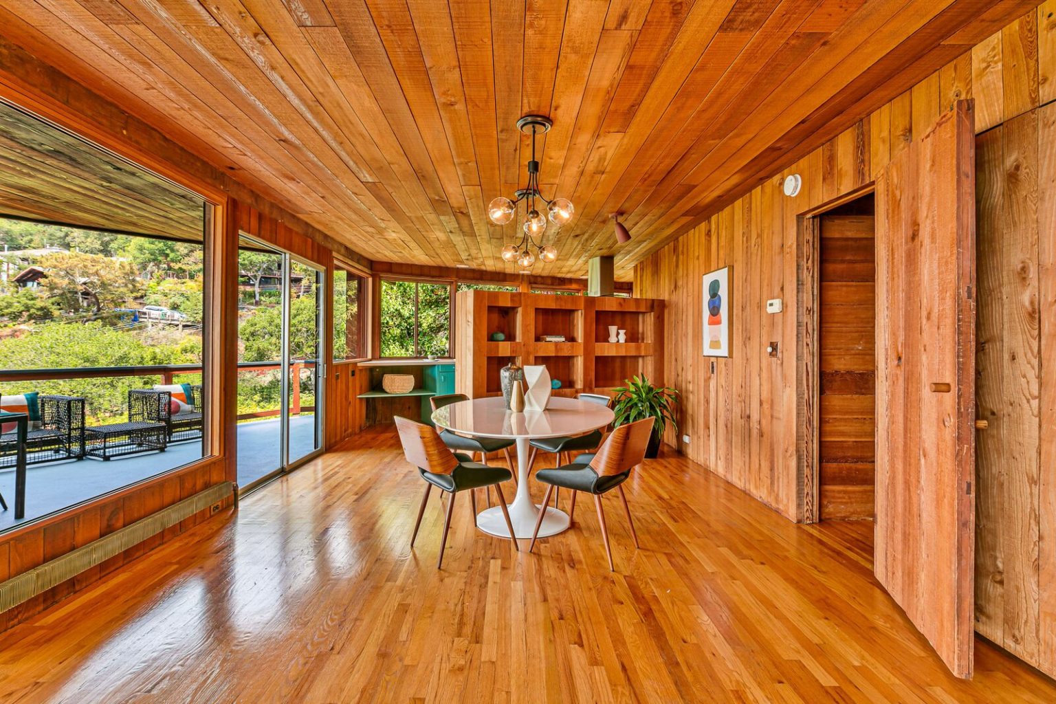 Midcentury Berkeley treehouse lists for $1.4m - The Spaces