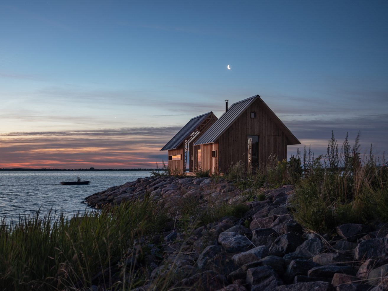 Cabin Anna is a shapeshifting Dutch retreat that slides into new ...