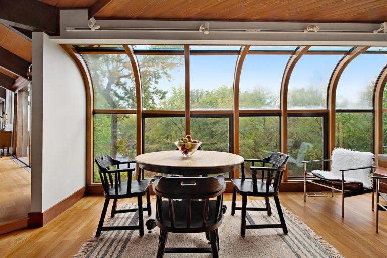 Harry Weese-designed woodland home outside Chicago asks for $899k - The ...