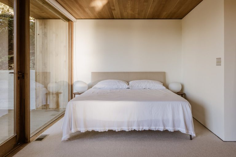 Arthur Erickson’s sculptural Catton House lists for $4.8m