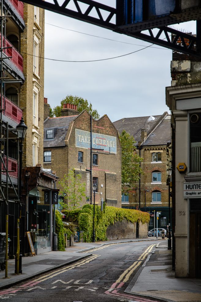 Reading London's 'ghost' signs - The Spaces