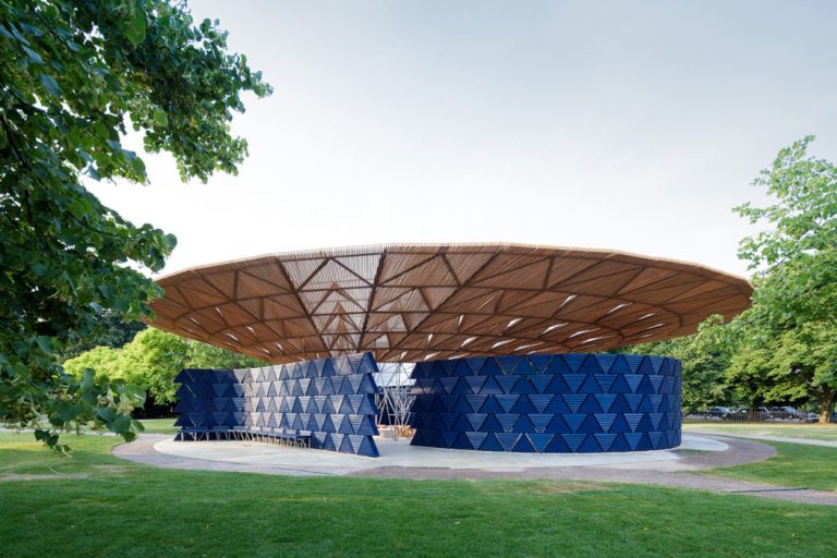 Biomimicry: explore buildings that are shaped like trees - The Spaces