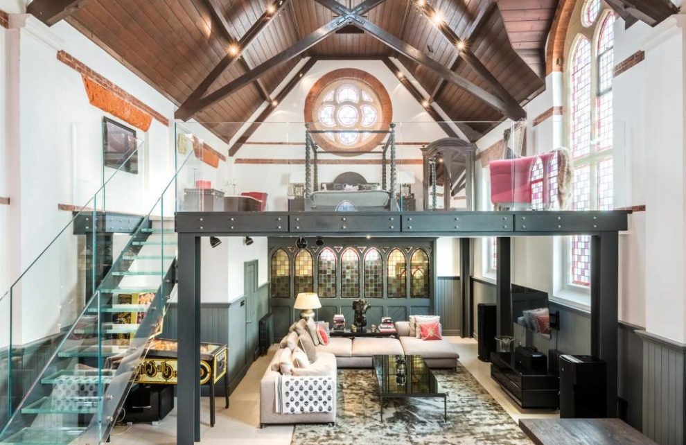 Lois O’Hara gives a Brighton basketball court a kaleidoscopic paint job