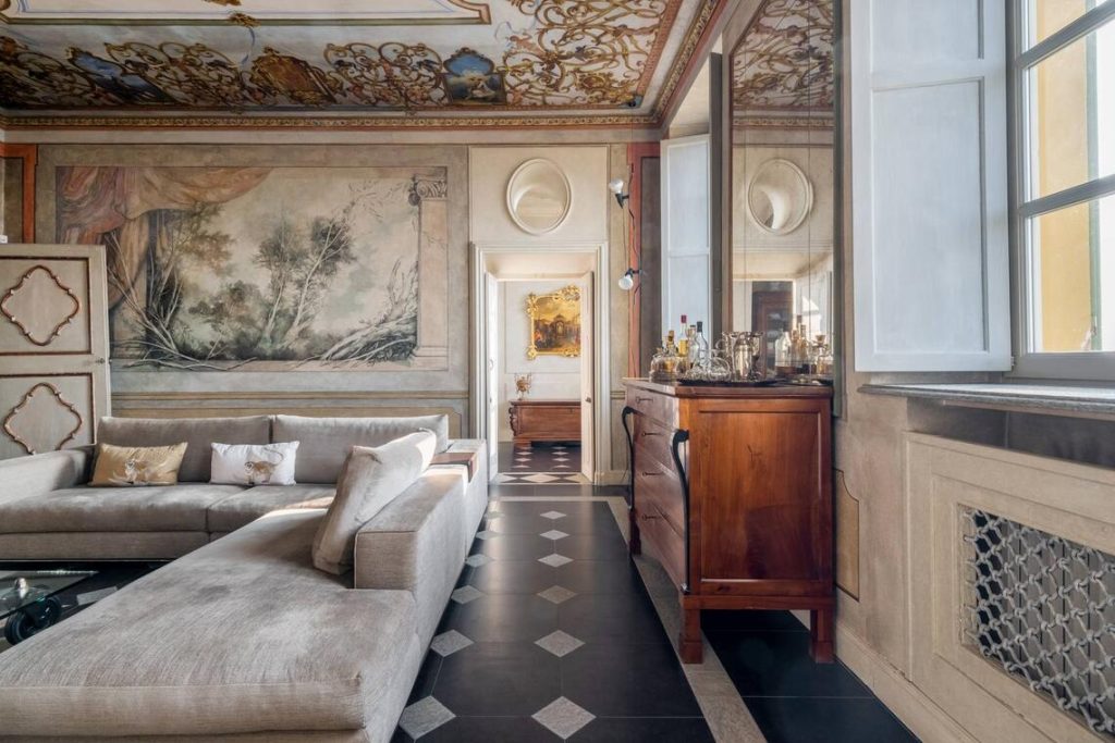 Renovated Rococo apartment asks for €650k outside of Turin