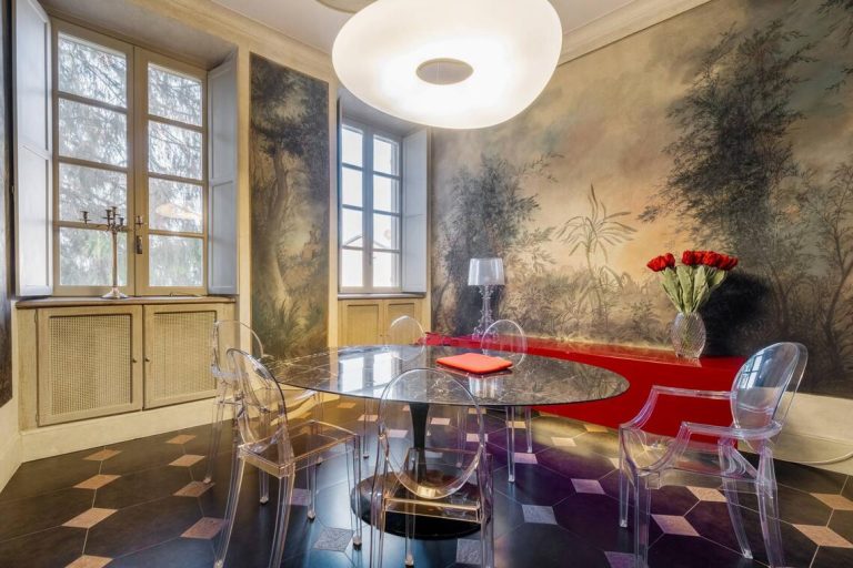 Renovated Rococo apartment asks for €650k outside of Turin