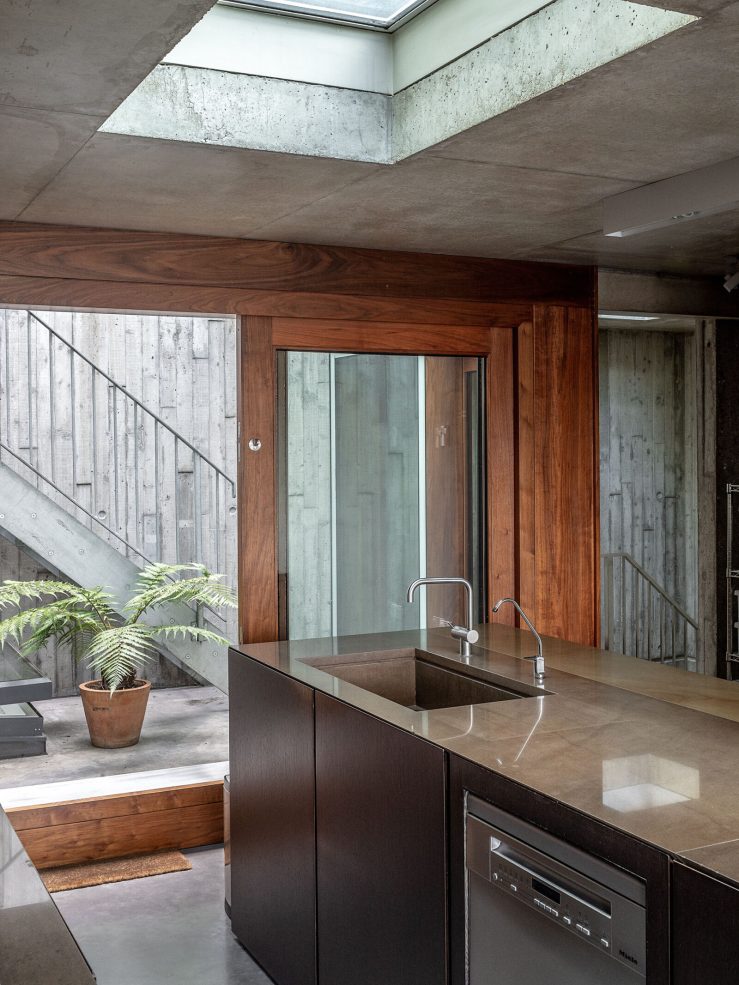 Brutalist Frame House by Turner.Works lists in London for £2.5m - The ...