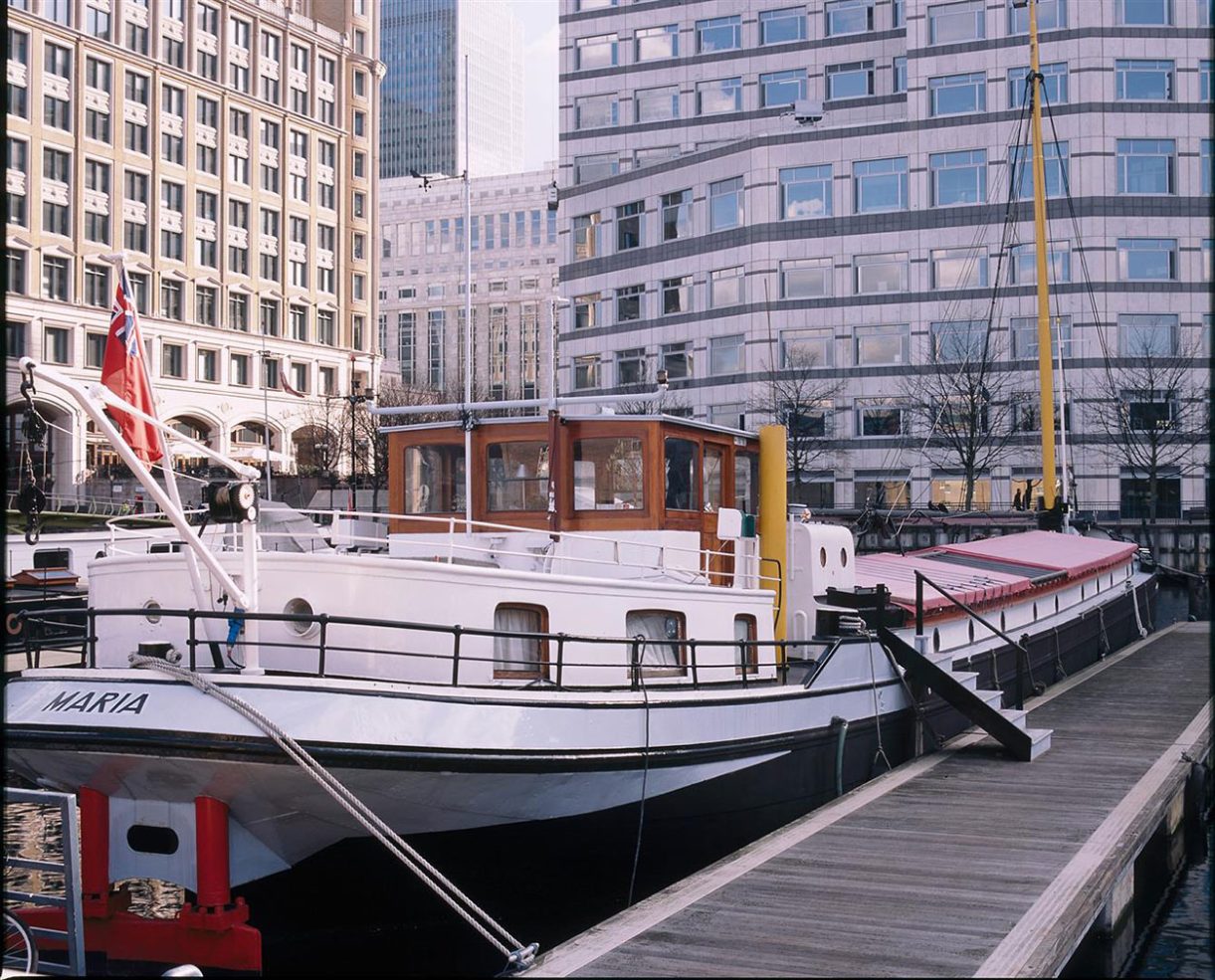 5 floating homes for sale right now in London - The Spaces