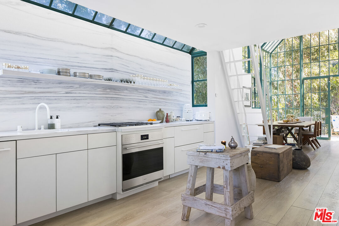 Richard Neutra gem The Loring House lists for $8m in Los Angeles - The ...