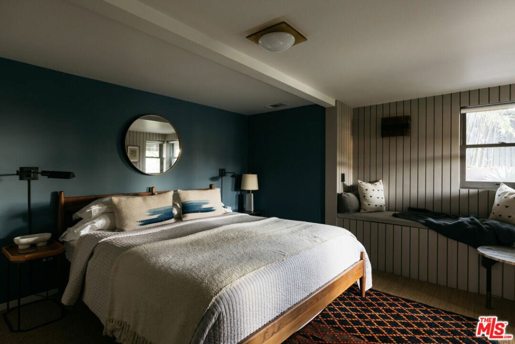 Lofty LA prefab by Kenneth Lind asks for $1.75m - The Spaces