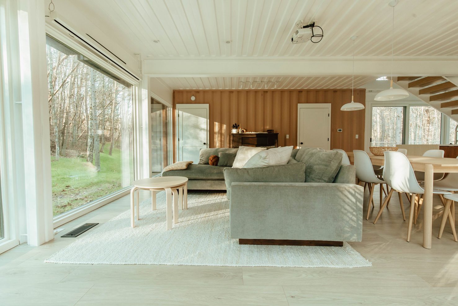 This Ohio cabin takes shipping container architecture to the max - The ...