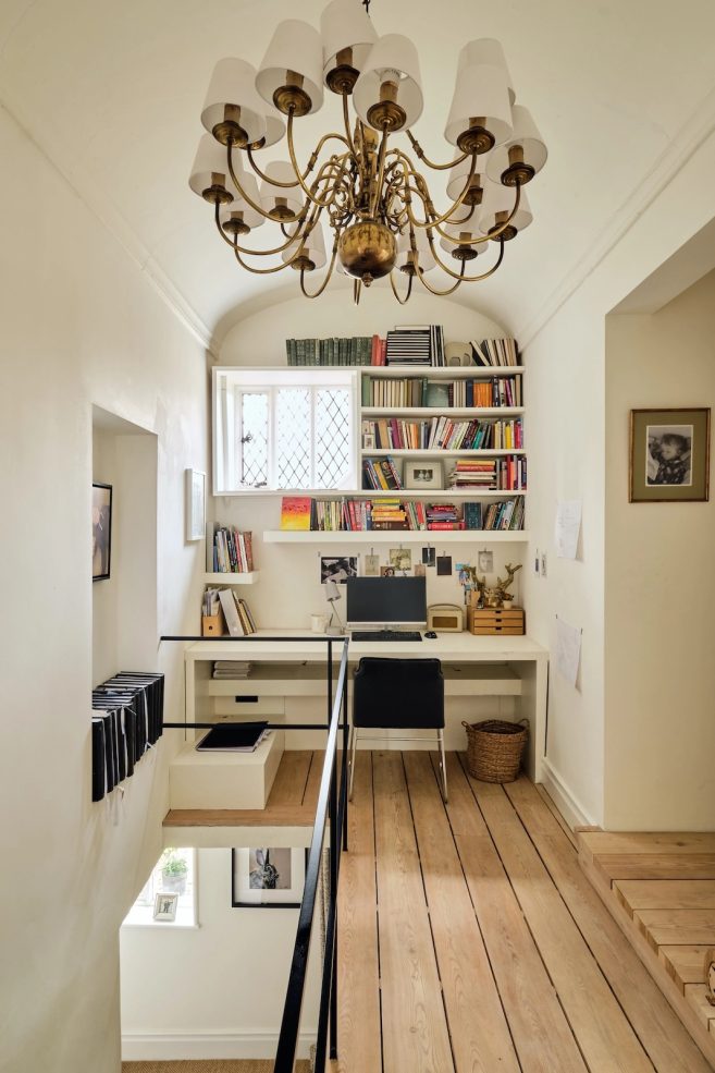 Renovated 17th-century Cheshire cottage marries modernity with country ...