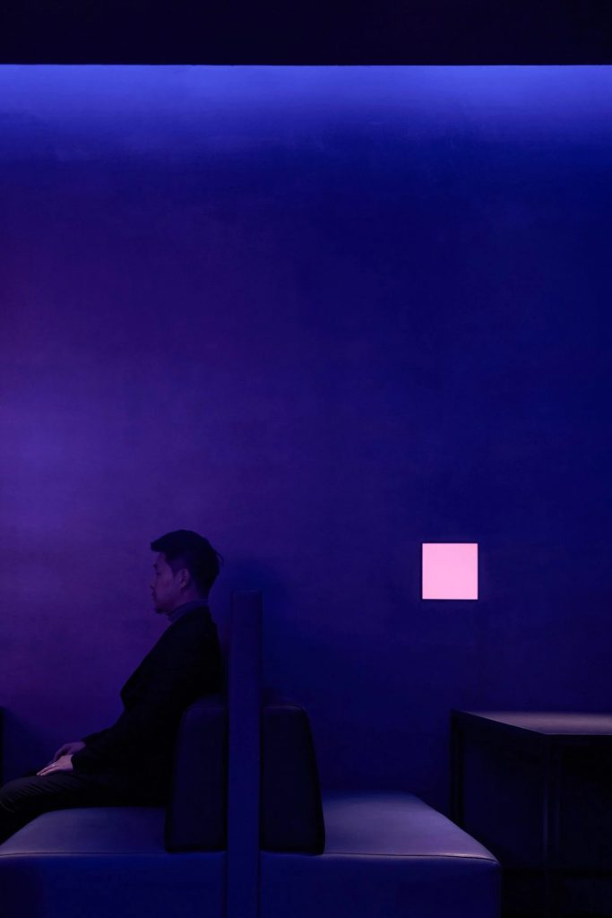 Shanghai’s dreamlike Taste of Dadong restaurant is bathed in blue - The ...