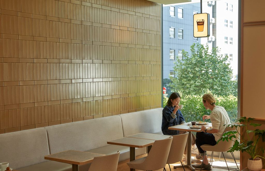 Allpress Tokyo infuses Japanese design with coffee tones - The Spaces