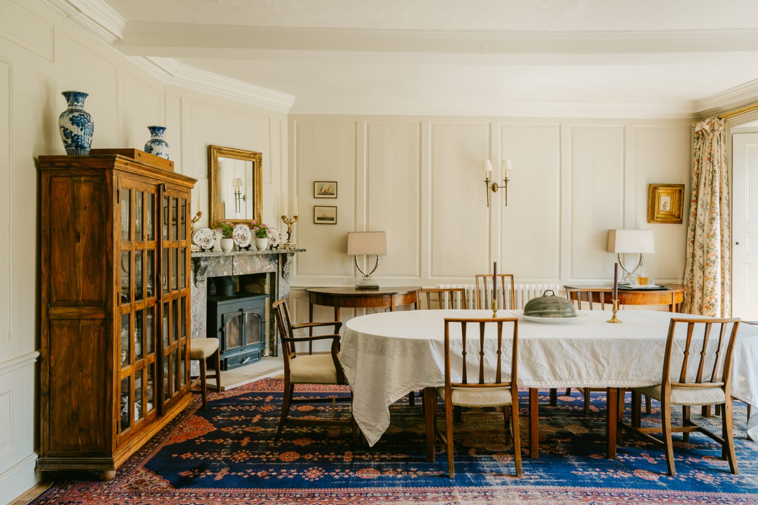 Soothing pinks set the tone inside this renovated Georgian manor in ...