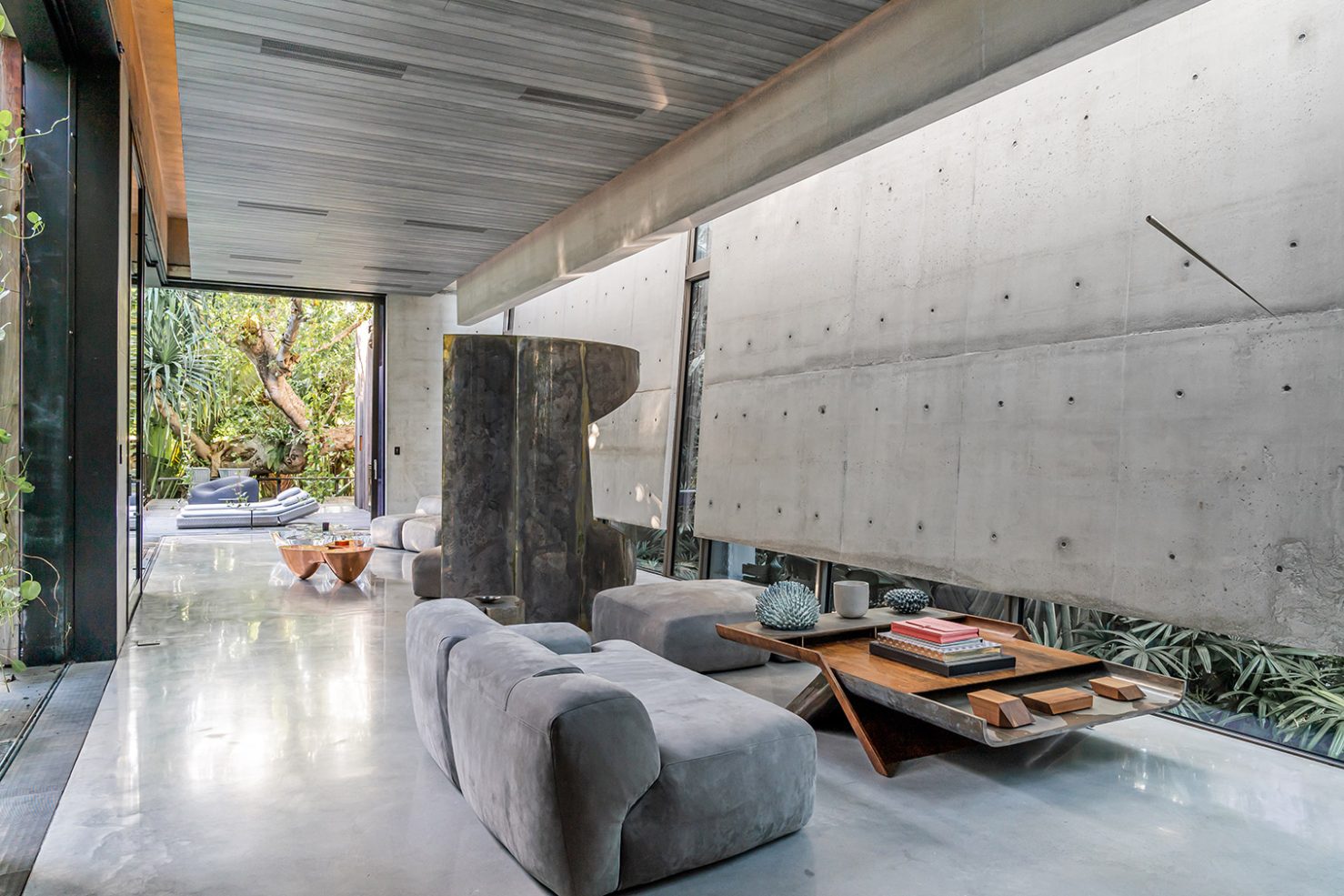 Inside a ‘future proof’ Miami Beach home by Rene Gonzalez - The Spaces