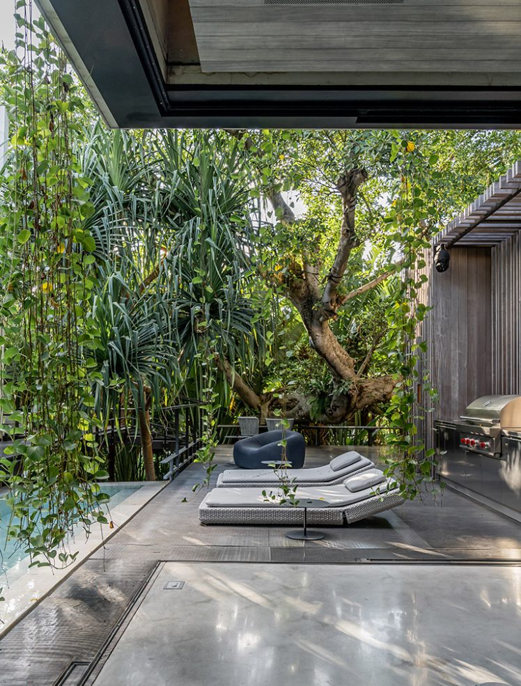 Inside a ‘future proof’ Miami Beach home by Rene Gonzalez - The Spaces