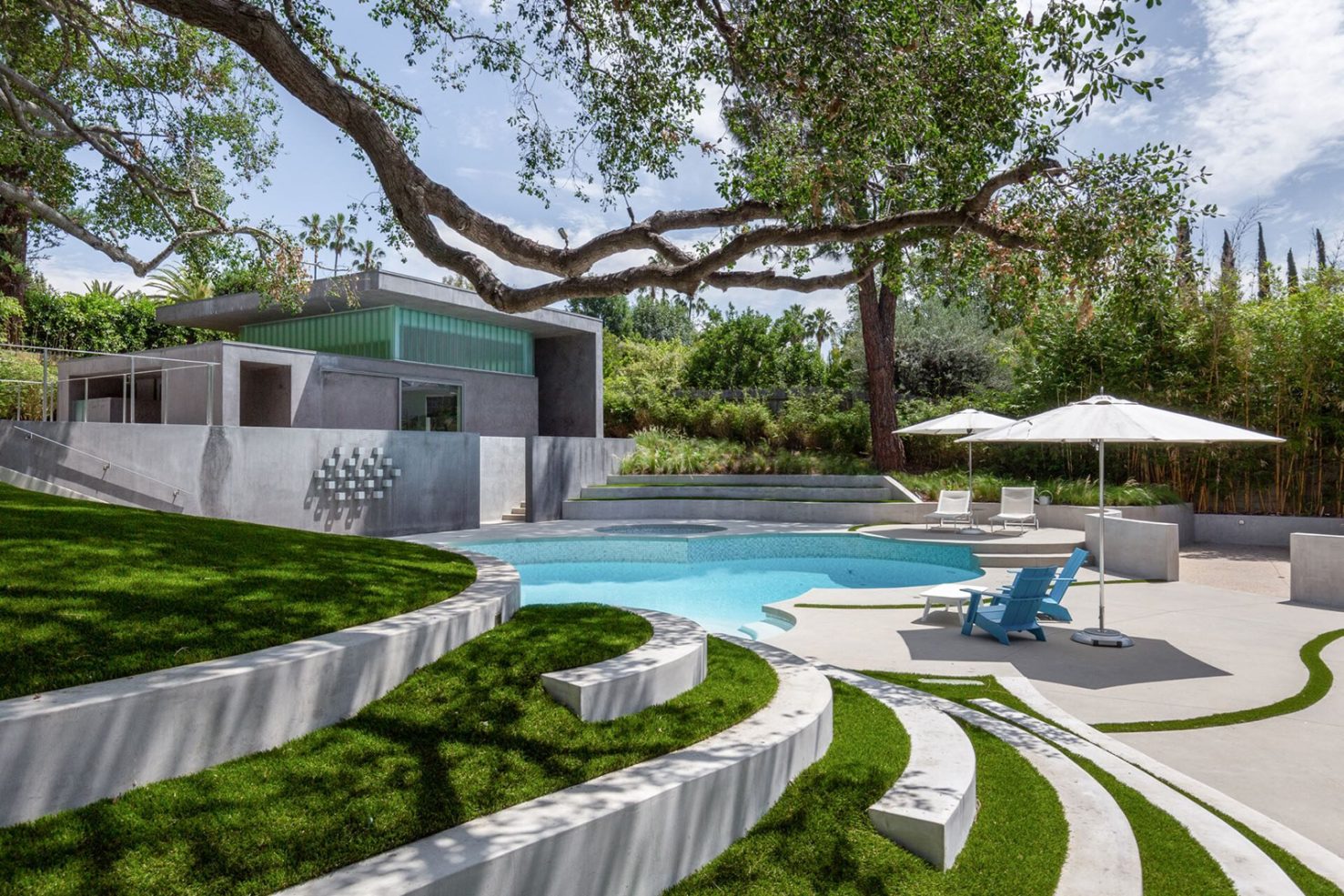 Concrete is king at this Pasadena home designed for entertaining - The ...