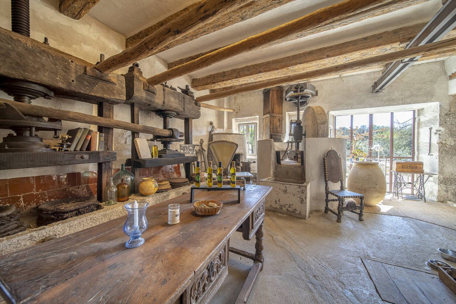A converted mill turned B&B near Grasse asks for €2.75m - The Spaces