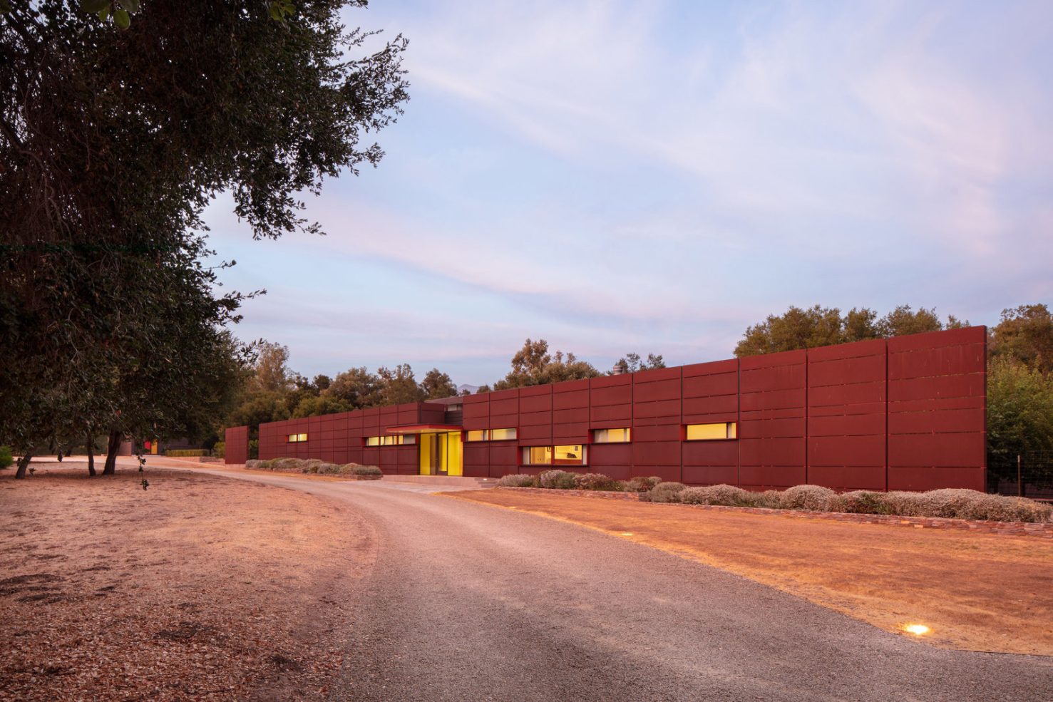 Peek inside architect Scott Johnson's Wall House – for sale in Ojai ...