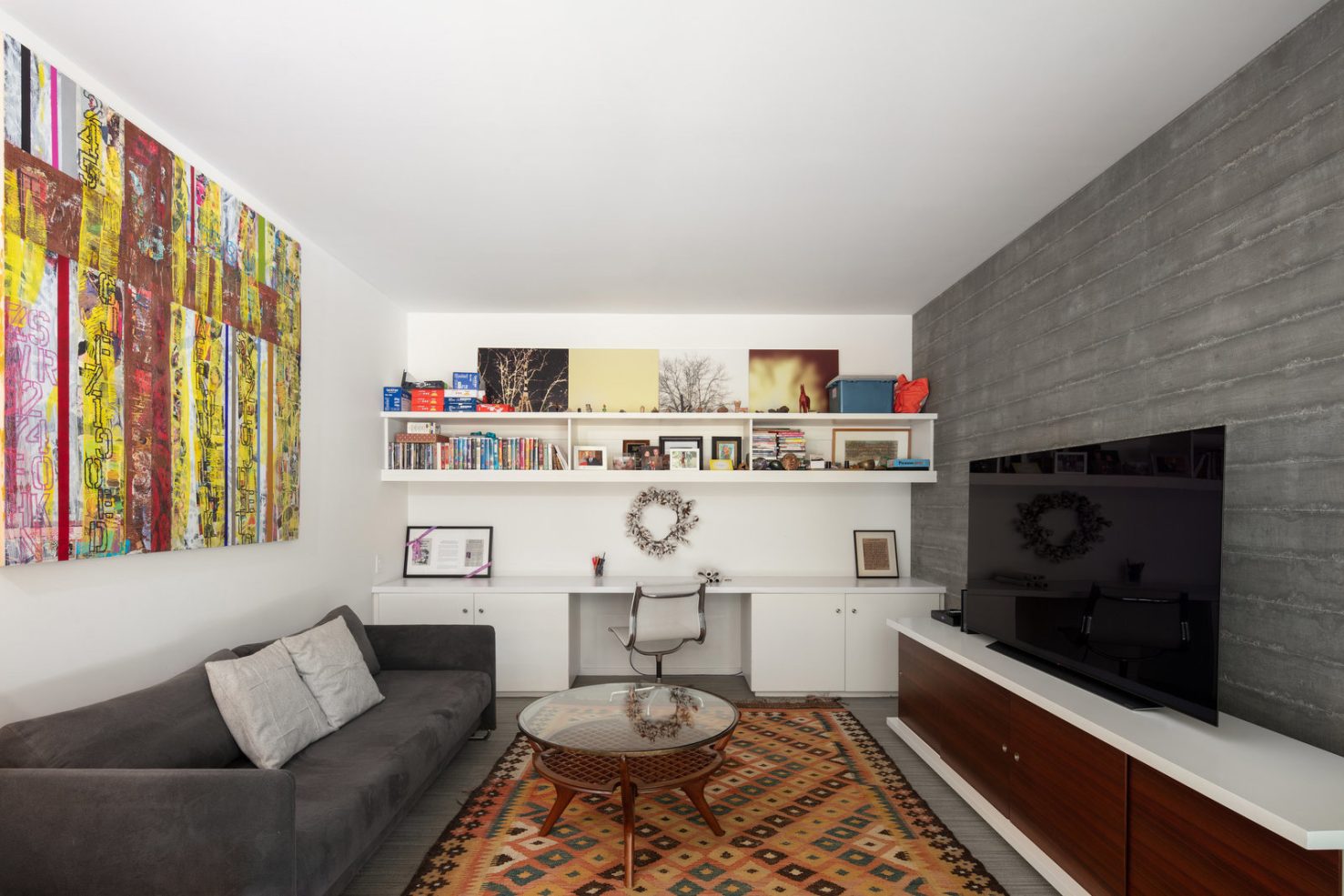 Peek inside architect Scott Johnson's Wall House – for sale in Ojai ...