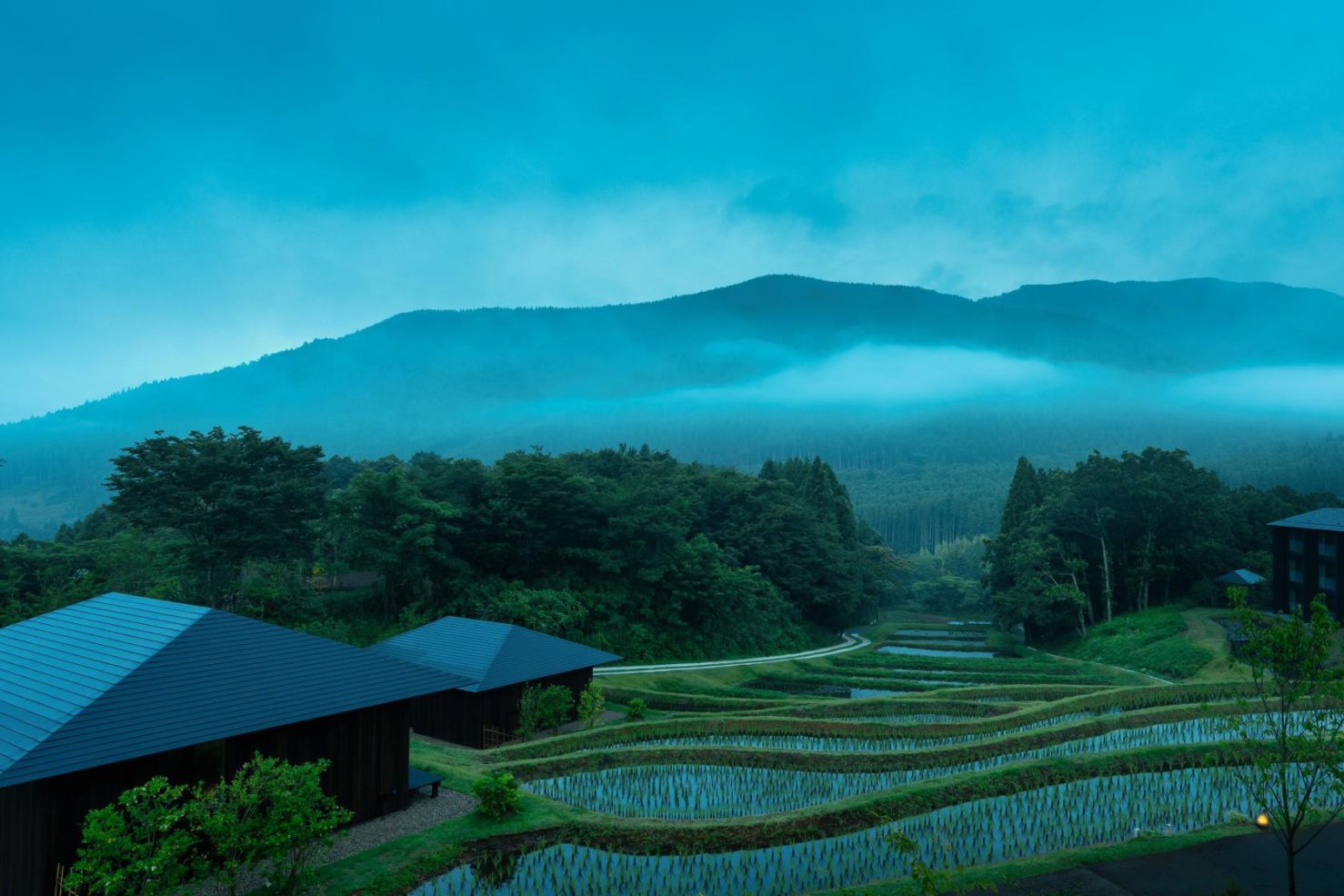 Kengo Kuma designs a hot spring hotel on the Japanese island of Kyushu ...