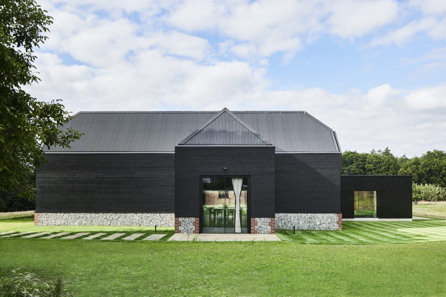 These refurbished farm buildings span 400 years - The Spaces