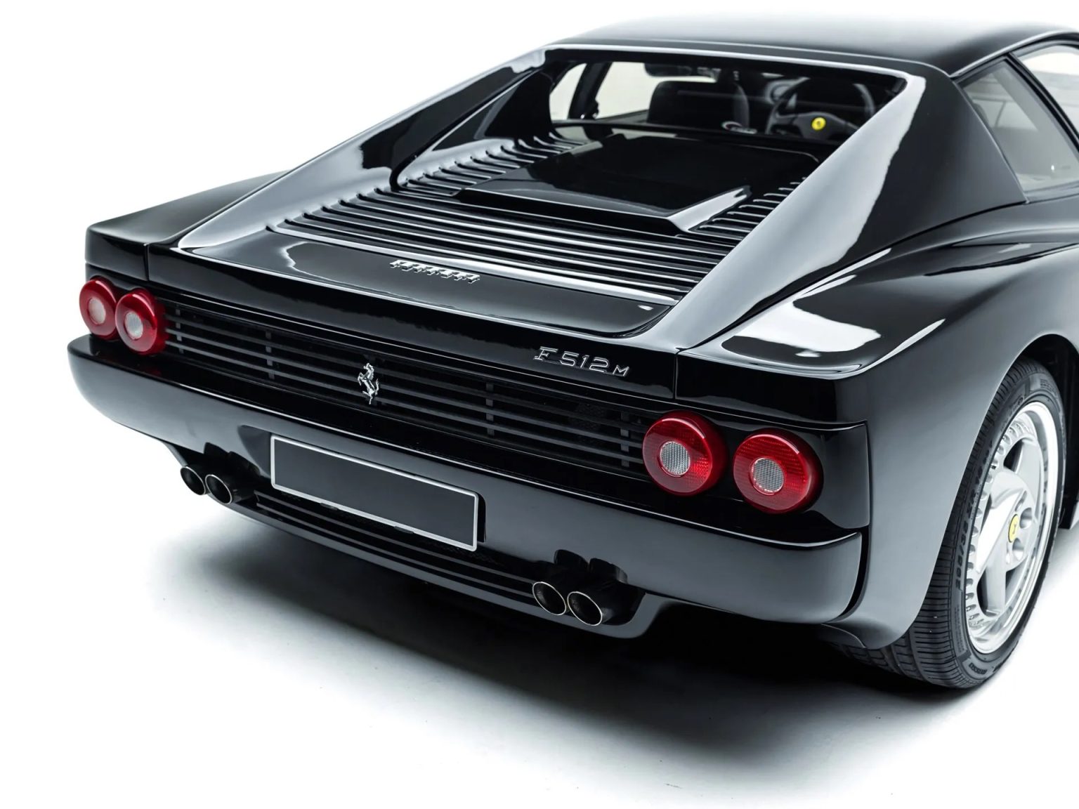 5 rare Ferrari Testarossas will headline RM Sotheby's Villa Erba ...