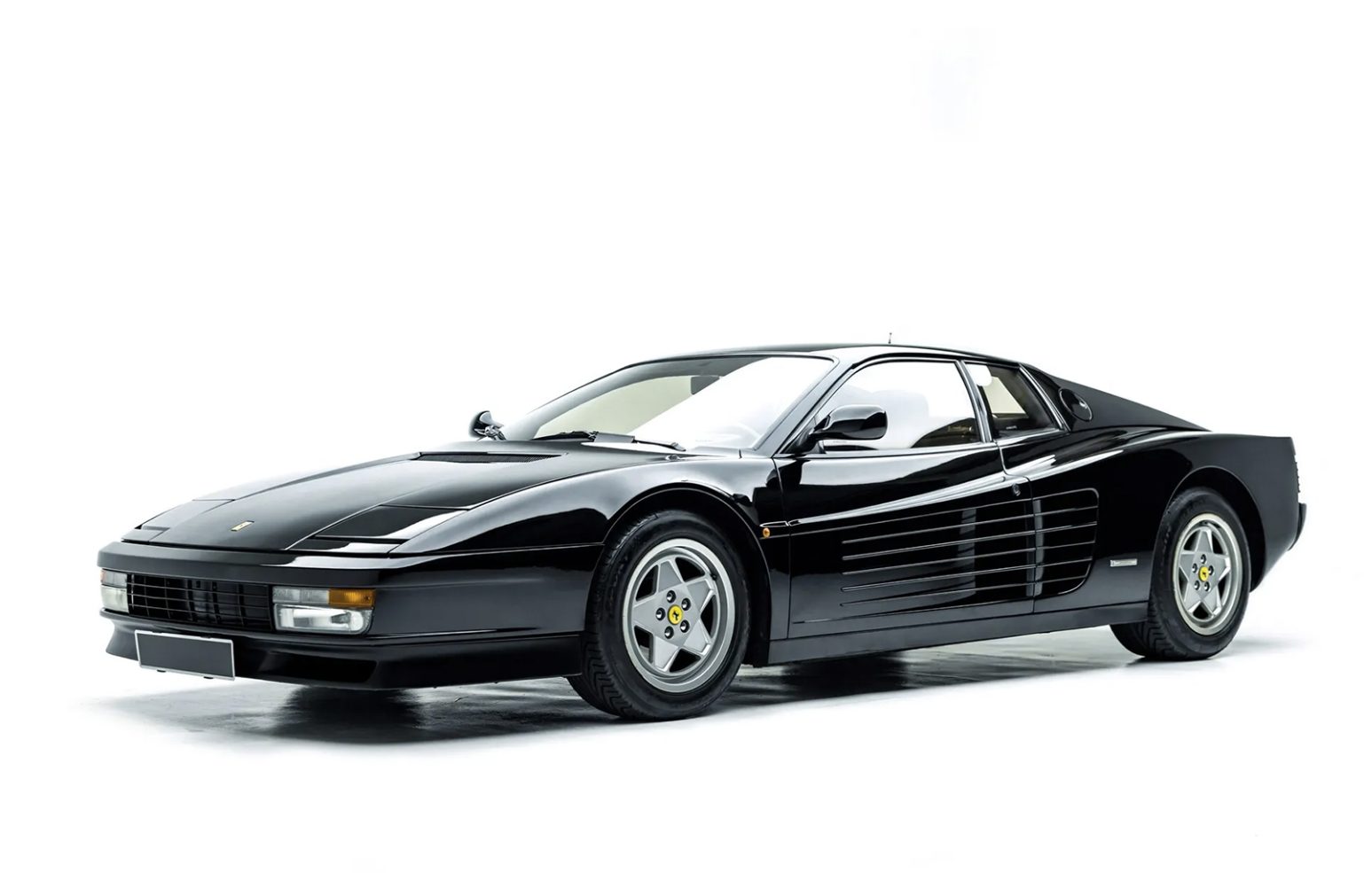 5 rare Ferrari Testarossas will headline RM Sotheby's Villa Erba ...