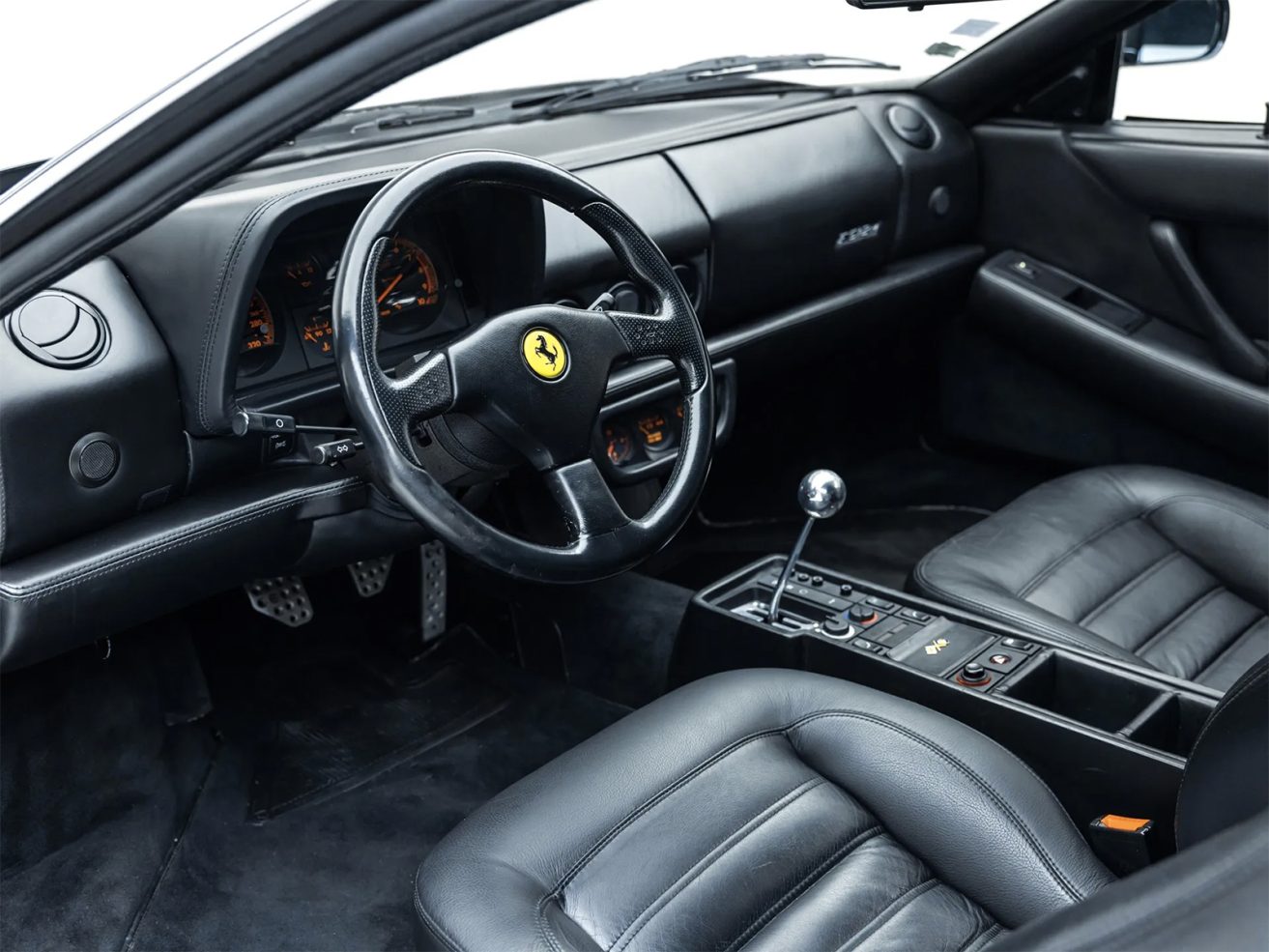 5 rare Ferrari Testarossas will headline RM Sotheby's Villa Erba ...