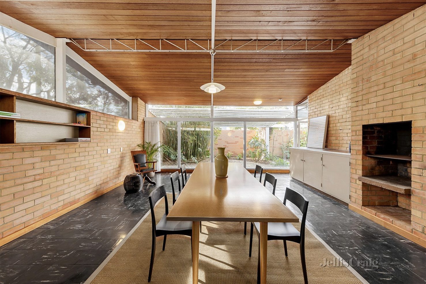 Robin Boyd’s Bridgford House is for rent in Melbourne - The Spaces