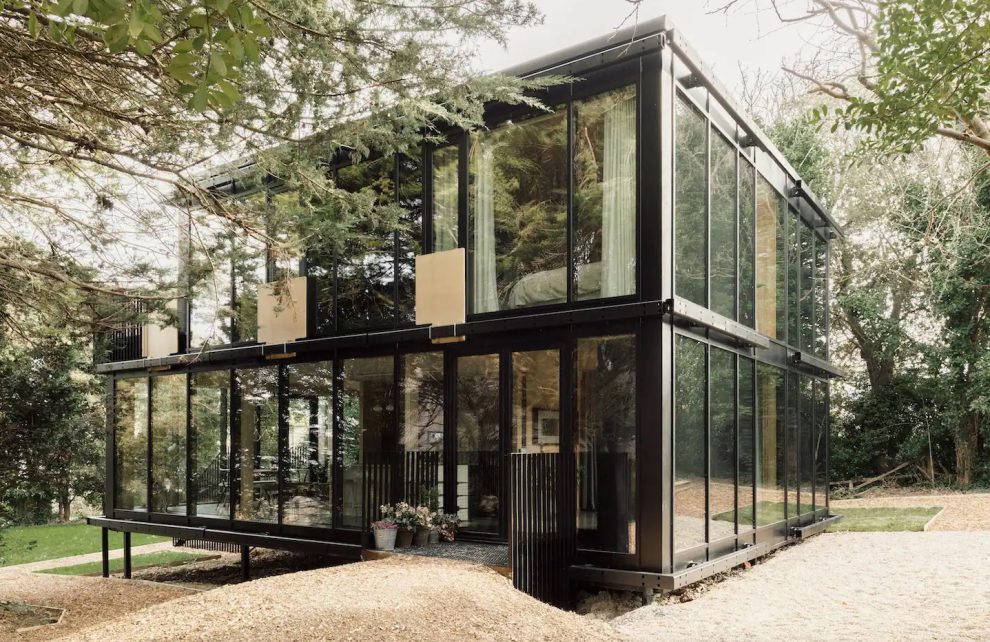 4 floating holiday homes to rent this summer - The Spaces