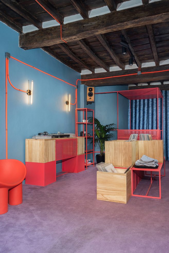 Rome record store Sounds Familiar is a place to ‘wile away and get lost ...