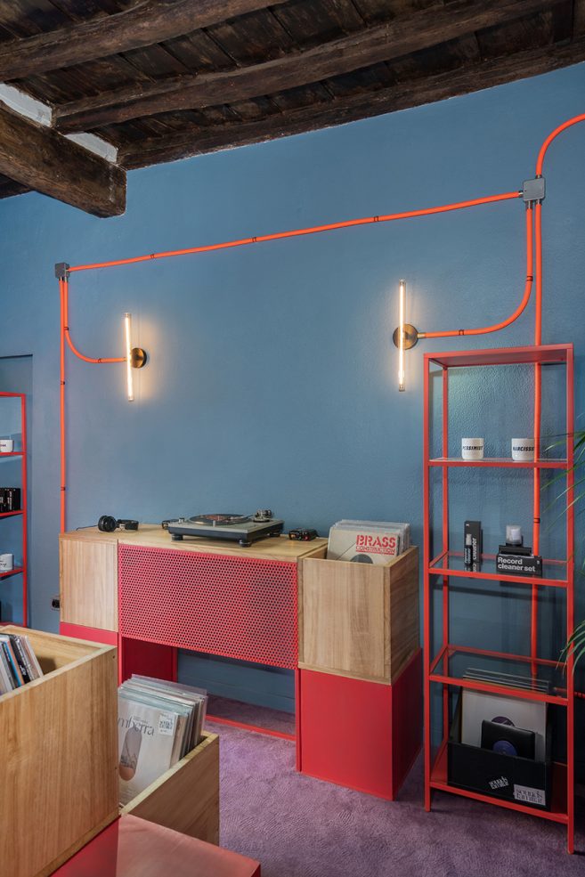 Rome record store Sounds Familiar is a place to ‘wile away and get lost ...