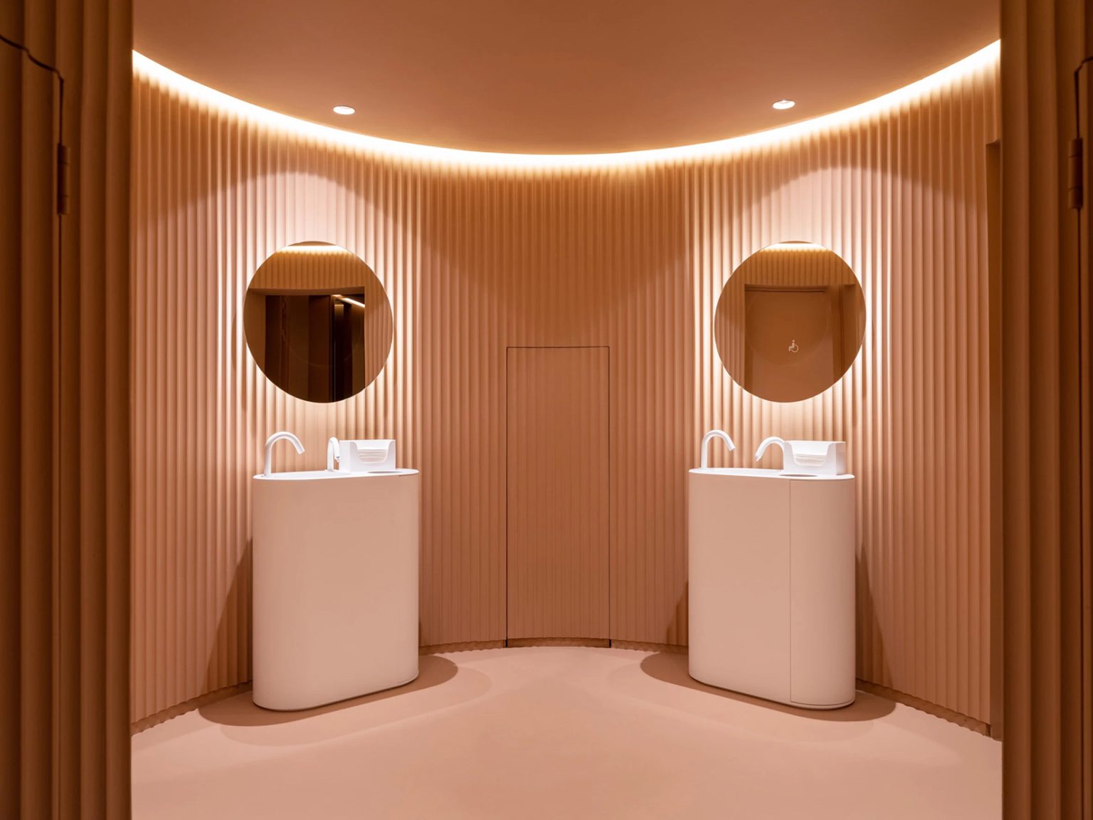 Copenhagen’s Levi restaurant takes ‘fusion’ from the menu to the decor ...