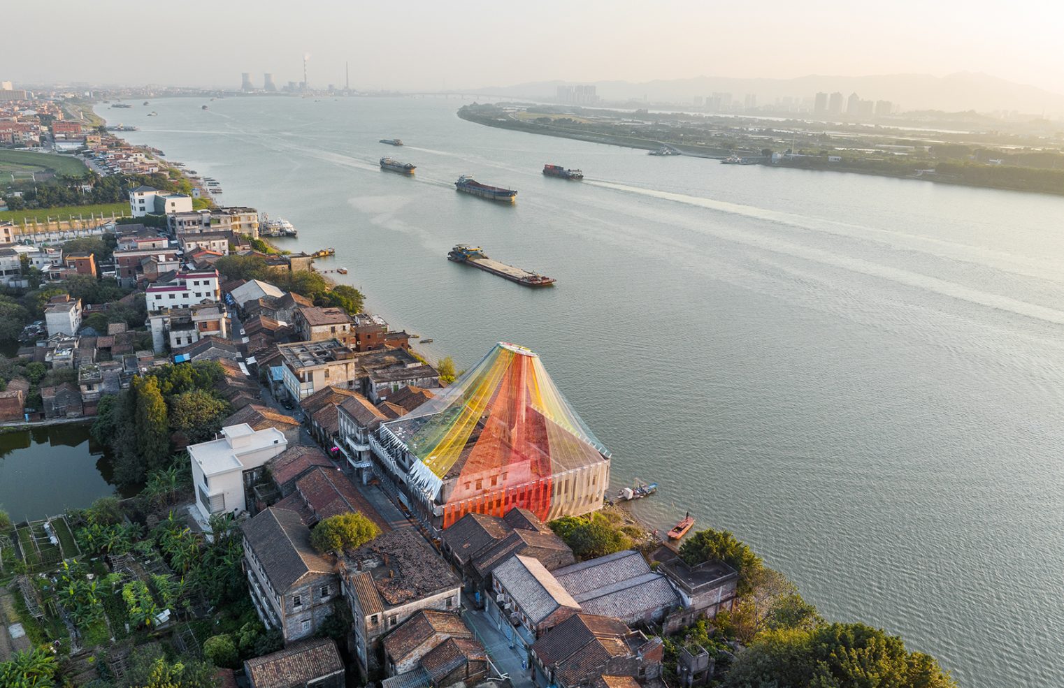 Ma Yansong turns an abandoned market into an ephemeral lighthouse - The ...