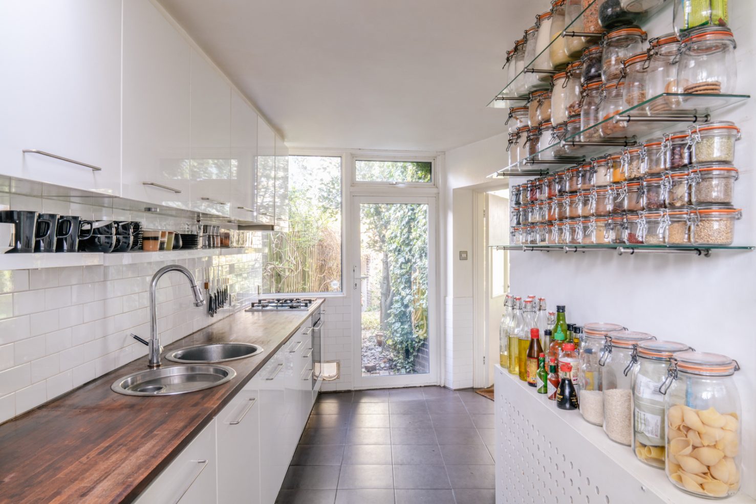 A modernist townhouse promises sophisticated living in the Surrey ...