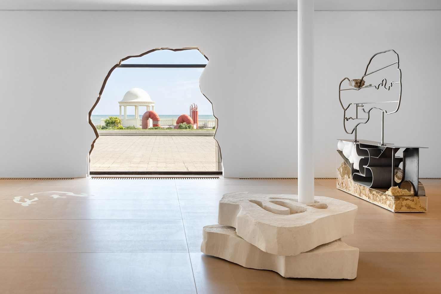 Holly Hendry: inverting space and inspiring wonder - The Spaces