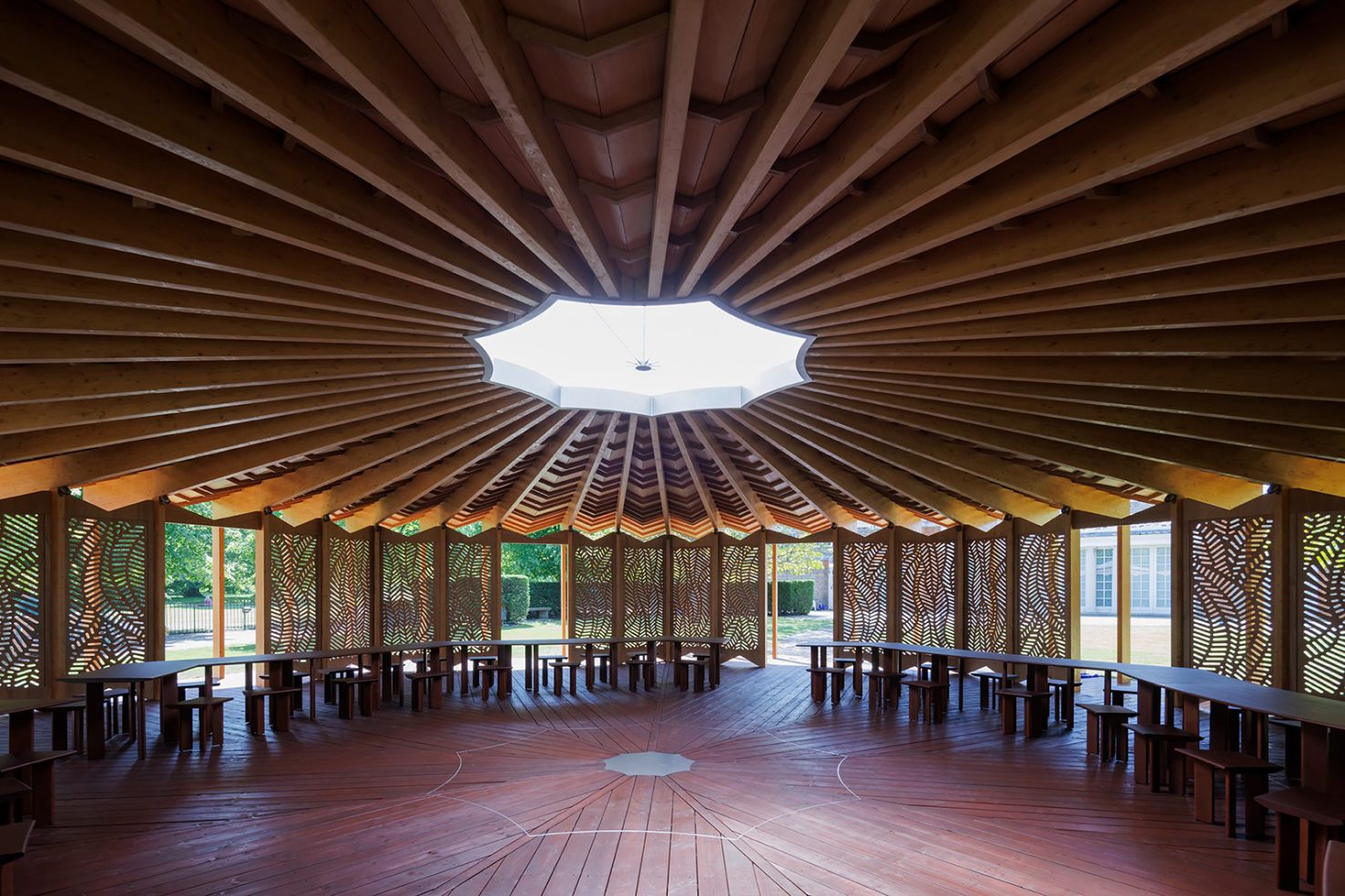 Everyone gets a seat at the table with this year's Serpentine Pavilion ...