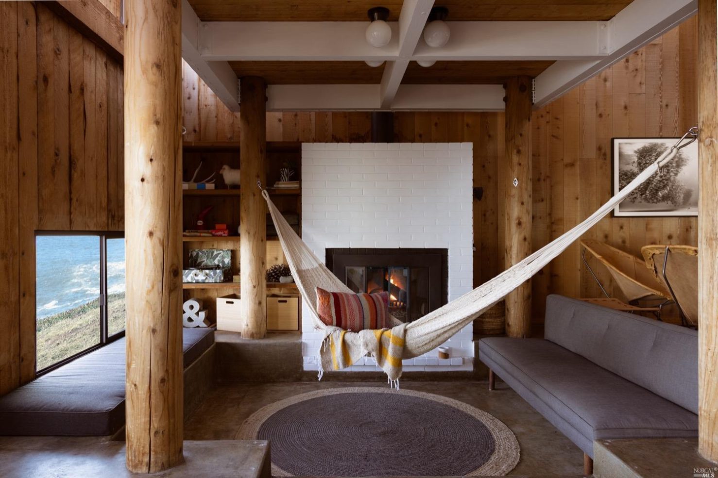 A clifftop Sea Ranch condo asks for $1.7m - The Spaces